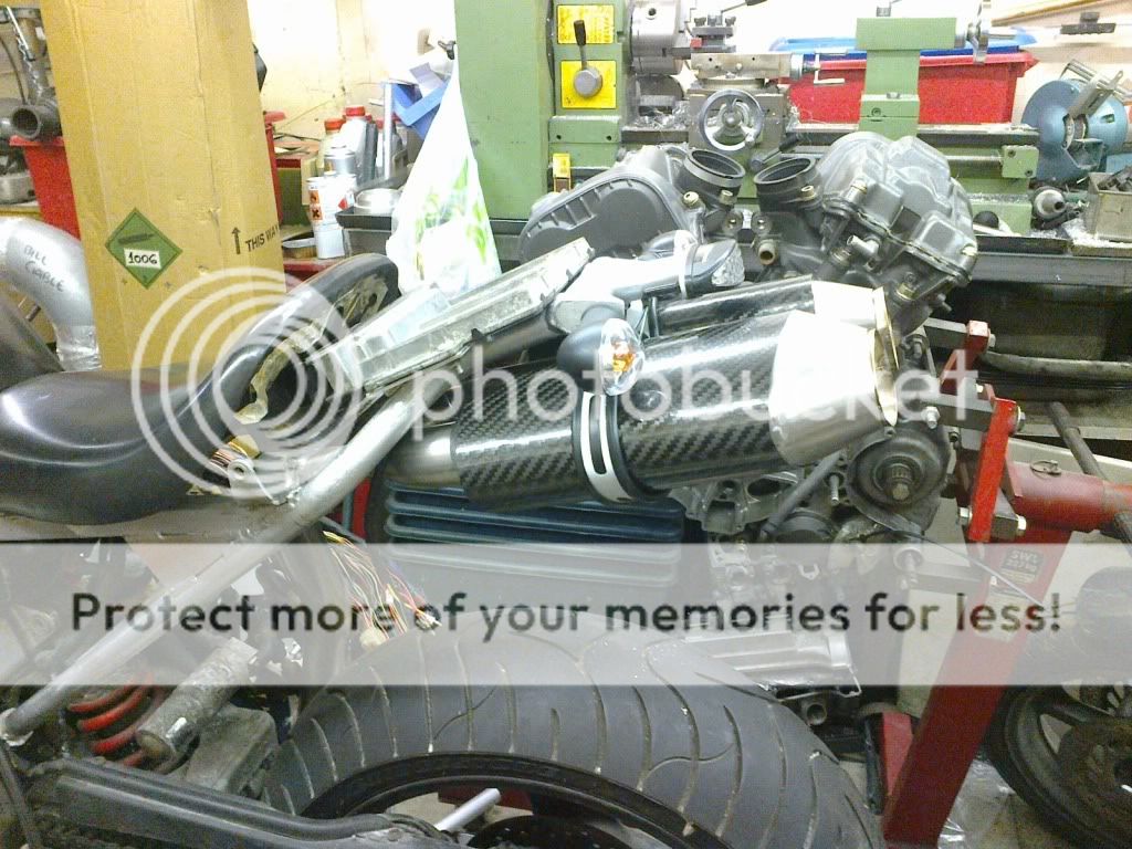 T595 by Titanium | Custom Fighters - Custom Streetfighter Motorcycle Forum